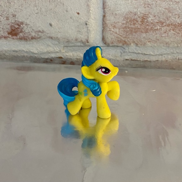Hasbro | Toys | My Little Pony Lemon Hearts | Poshmark